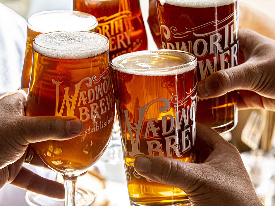 Food and drink in Seend, Wiltshire - The Barge Inn